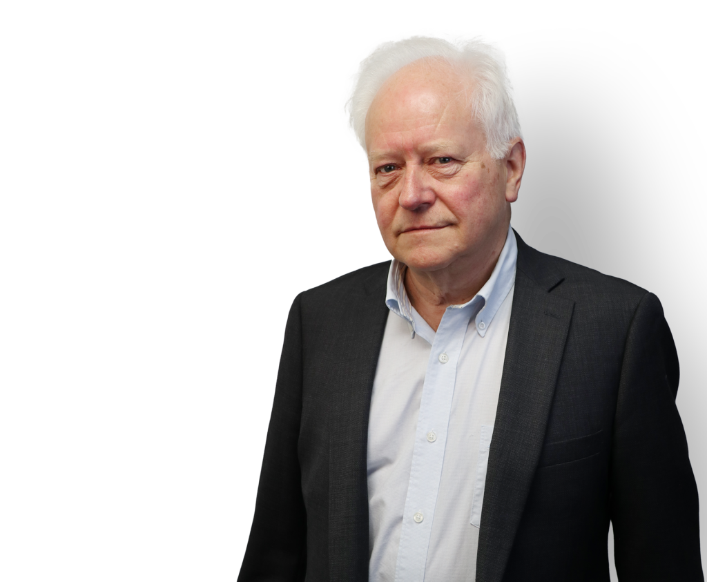 Chris-Robertson | Fitzherbert Rowe